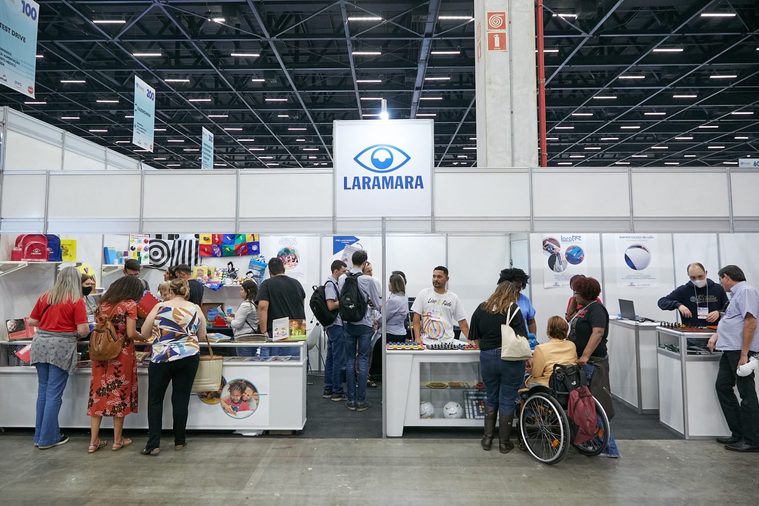 Equipamentos e soluções de tecnologia assistiva são apresentados pela ...